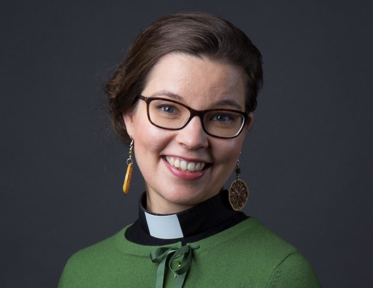 Kolumni: Laulava kurpitsa ja muita pahennuksia | Rauhan Tervehdys