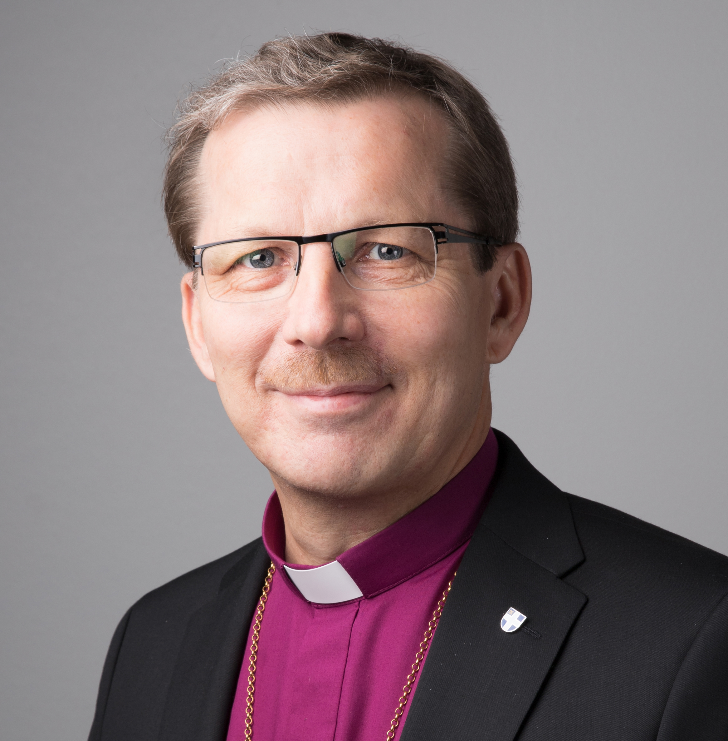 Piispan joulutervehdys: Levottomanakin aikana tulee joulu | Rauhan ...